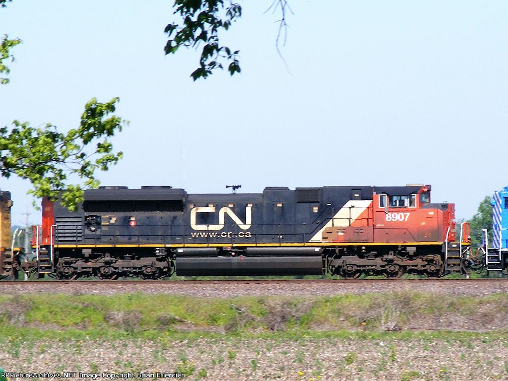 CN 8907